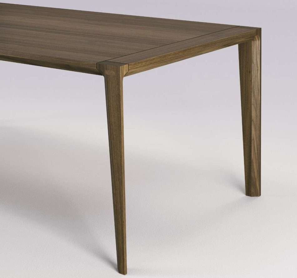 Raia Table: Crafted Precision, Timeless Design